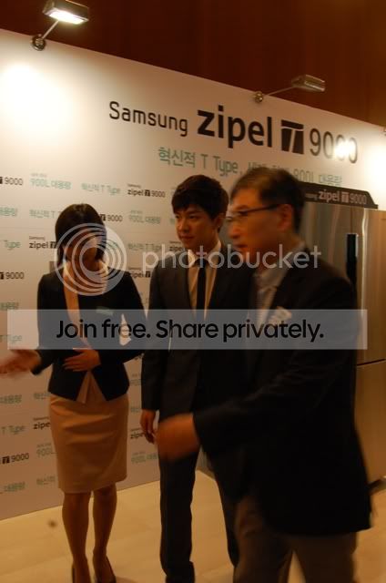 Lee Seung Gi is all smiles at Samsung Zipel T9000 Media Day | LSGfan ...